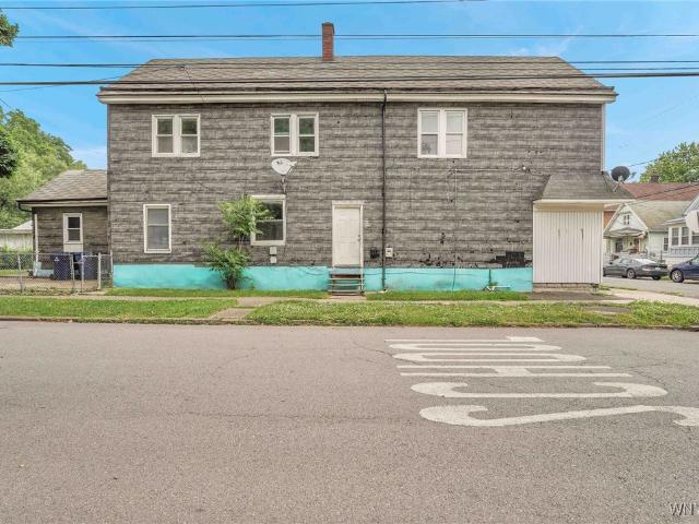 214 Ludington Street