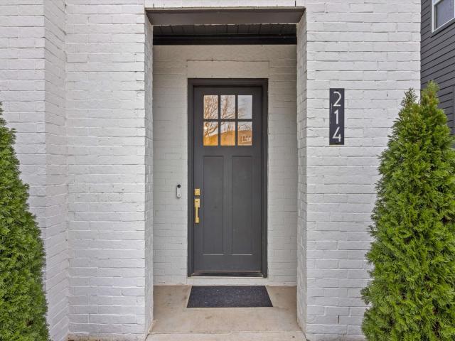214 mccowat st