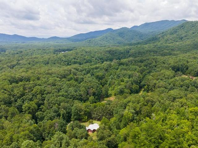 214 McFarland Rd, Turtletown, TN 37391