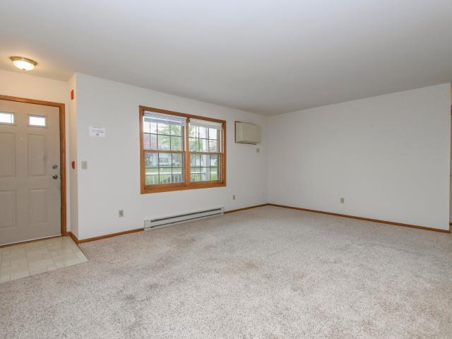 214 Minz Park Cir, Unit 1