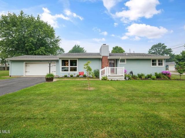 214 N Todd St, McComb, OH 45858