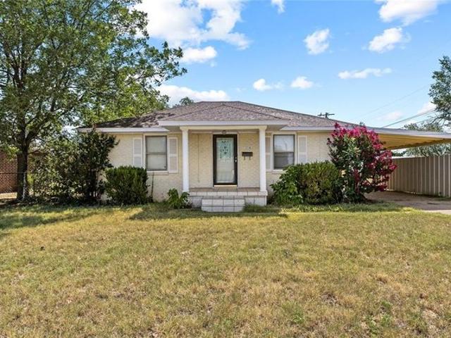 214 N Caddo St, Weatherford, OK 73096