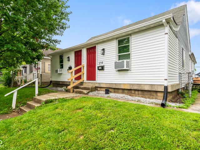214 N Forest Avenue