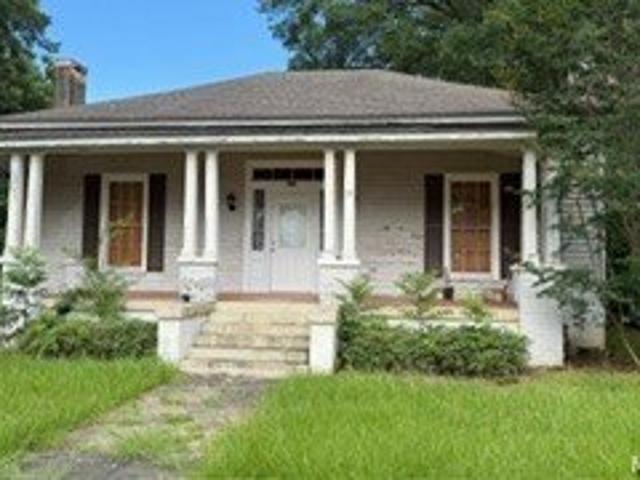 214 N Pine St, Greenville, AL 36037