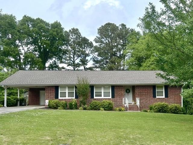 214 NW High St, Russellville, AL 35653