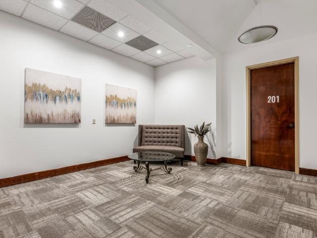 214 S 1st Street 206