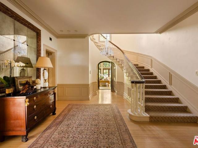 214 S Beverly Glen Boulevard
