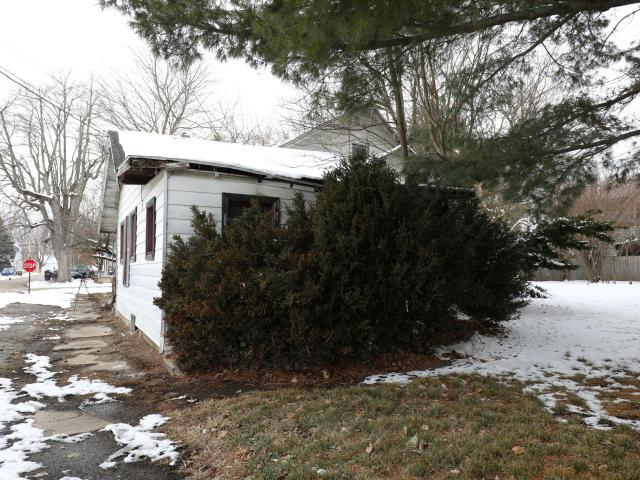 214 S Cory St, Mooreland, IN 47360 | MLS #832141 | Compass