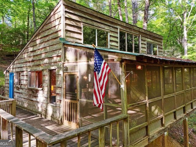 214 Sourwood Drive