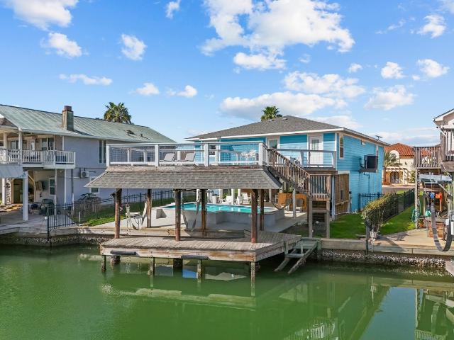 214 Sampan Drive