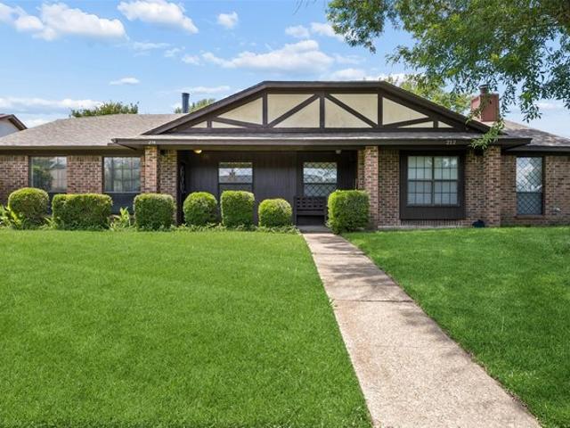 214 Shea St, Garland, TX 75040