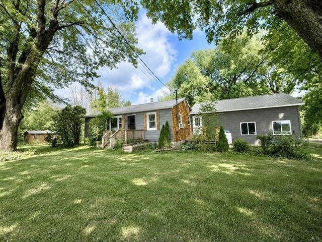 214 Spellman Rd, Plattsburgh, NY 12901