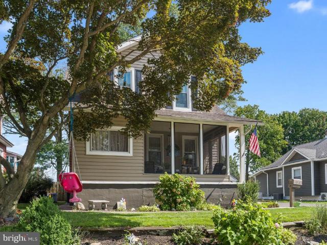214 Spruce Street