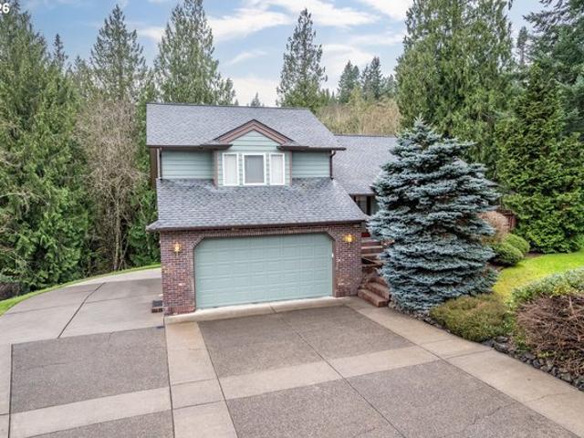 214 St James Ct, Longview, WA 98632