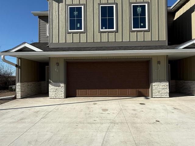 214 Stonebrook Ct