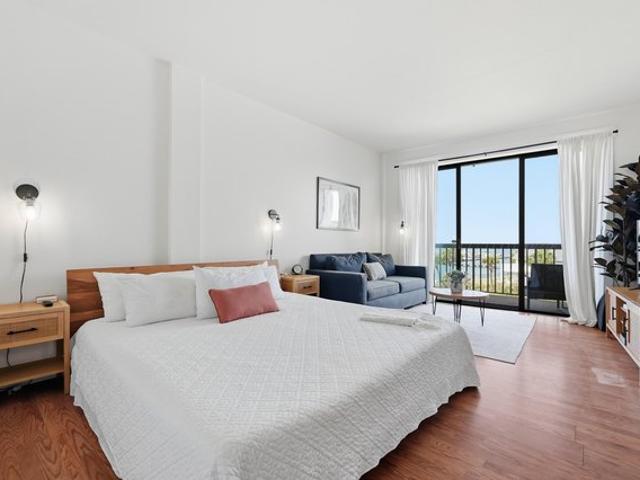 214 SW Miracle Strip Pkwy Unit A305, Fort Walton Beach, FL 32548