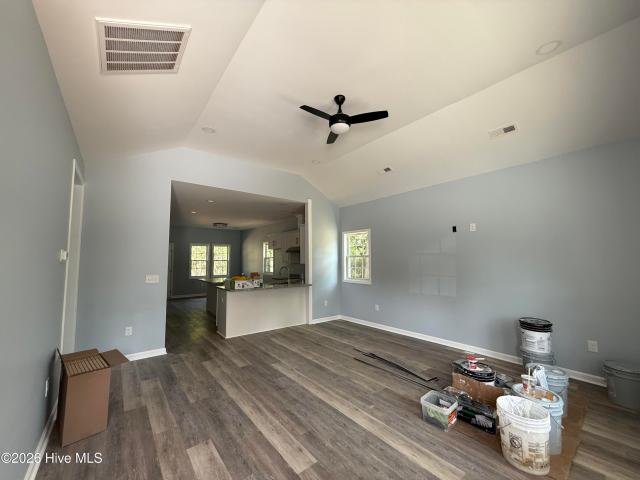 214 Pearl St, Clinton, NC 28328 | MLS #100563