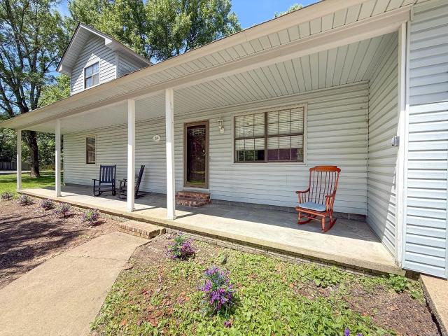 214 Pin Oak Drive