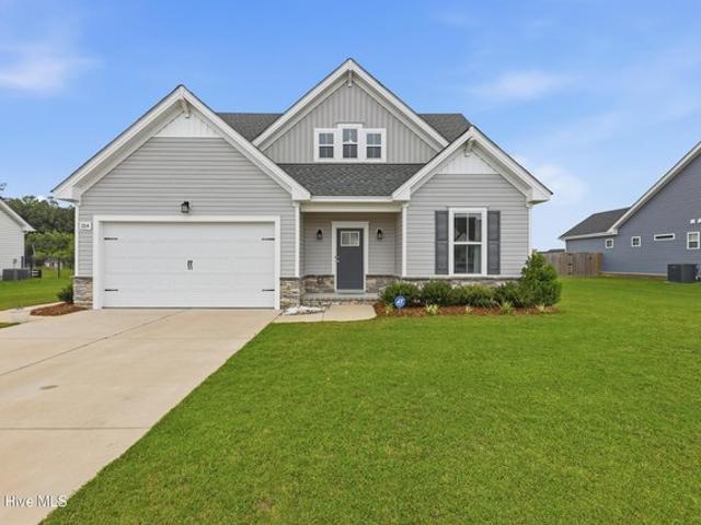 214 Pleasant Dr, Elizabeth City, NC 27909