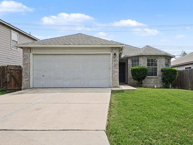 214 Roswell Cyn, San Antonio, TX 78245