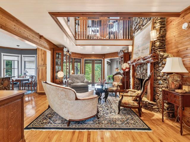 214 Raven Cliff Road