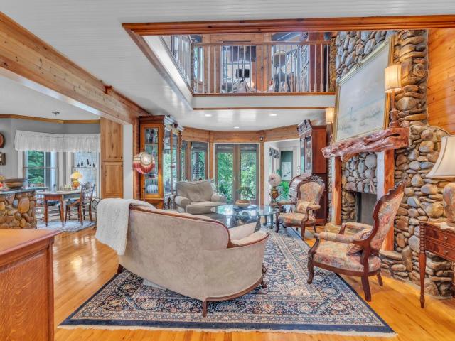 214 Raven Cliff Road