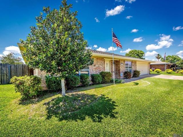 214 Raywood Dr, Houma, LA 70360