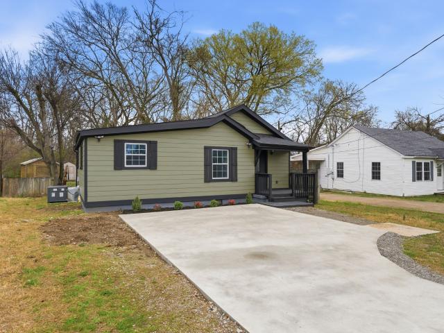 214 W Adams St, Lebanon, TN 37087 | MLS #3206 | Compass