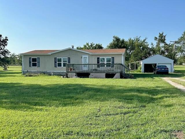 214 W Boone St, Scranton, KS 66537