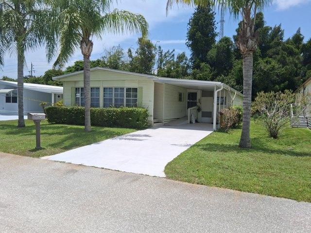 214 W Caribbean, Port Saint Lucie, FL 34952