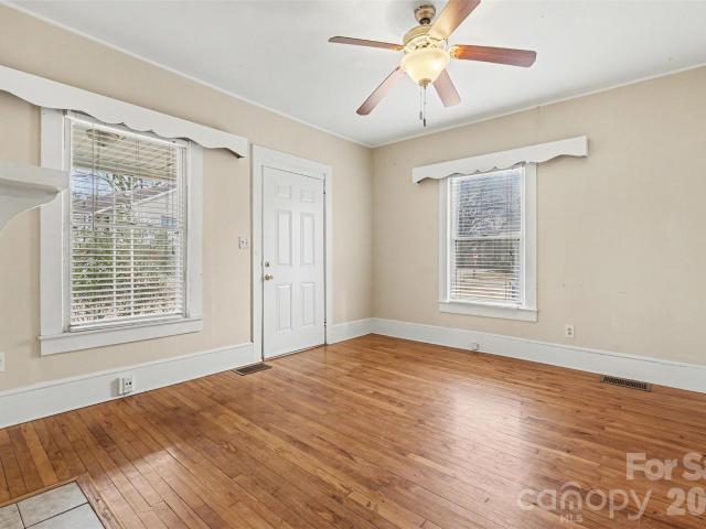 214 Wood St, Mount Holly, NC 28120 | MLS #4349