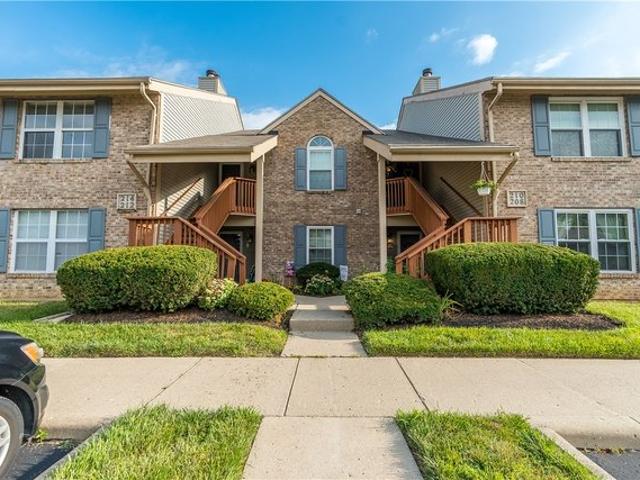 214 Waterfront Pl Unit 214, Centerville, OH 45458