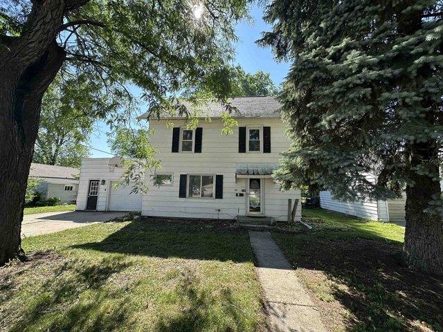 214 Weis Ave, Fond du Lac, WI 54935
