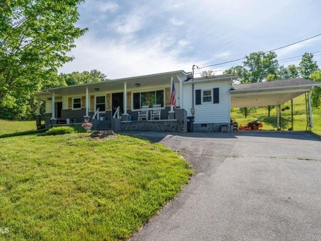 214 Wilson Ave, Elizabethton, TN 37643