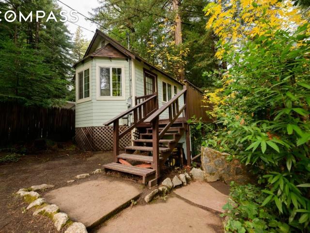 214 Teilh Dr, Boulder Creek, CA