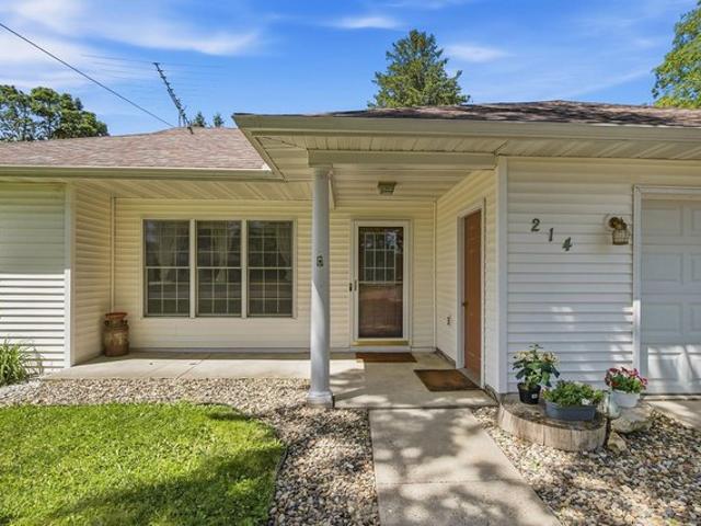 214 Trondheim Rd, Kenyon, MN 55946