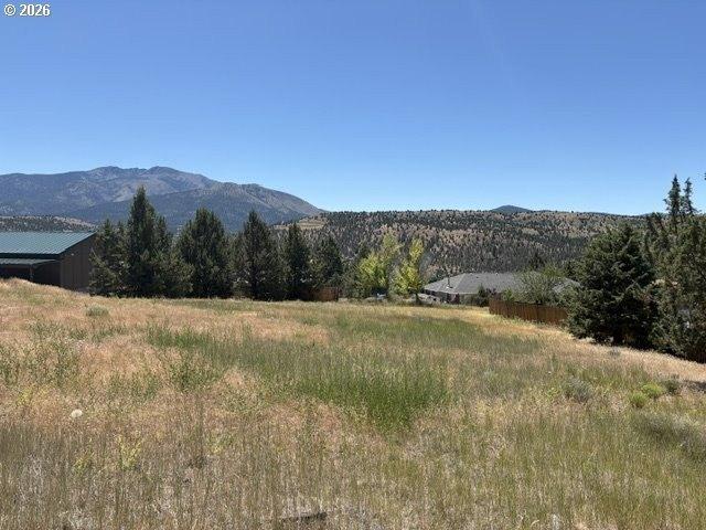 214 Valley View Dr, John Day, OR 97845