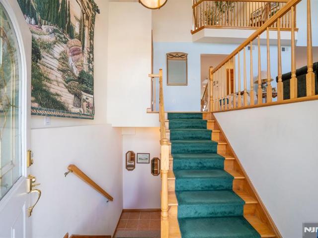 214 Van Buren Street