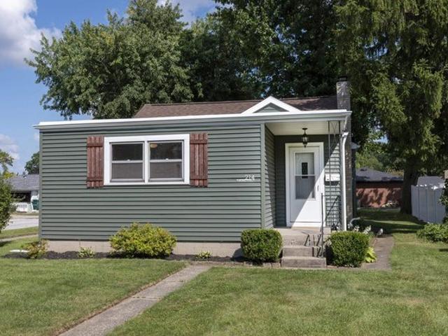 214 Virginia St, Mishawaka, IN 46544