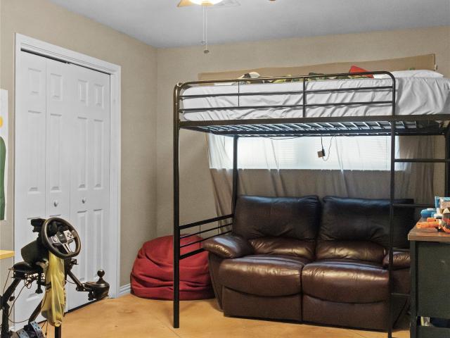 214 Yaupon Dr, Baytown, TX 77520 | MLS #20419