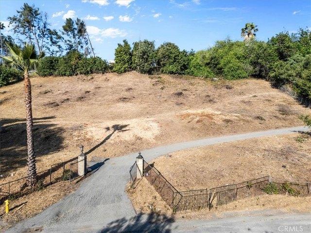 21544 E Covina Hills Rd, Covina, CA 91724