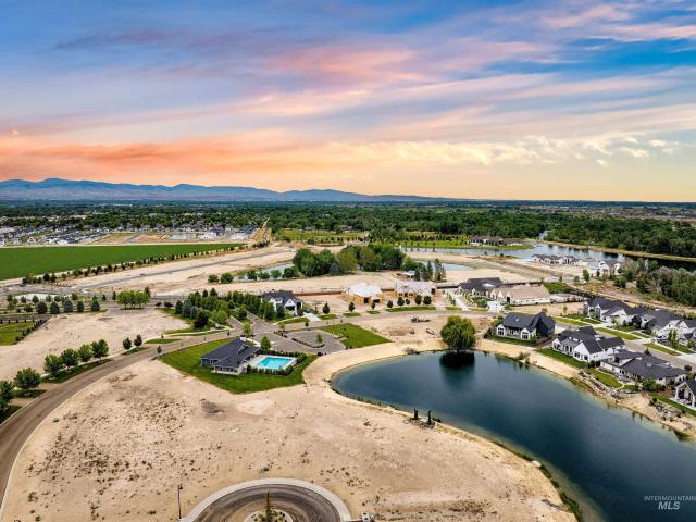 21544 Lake Fork Pt