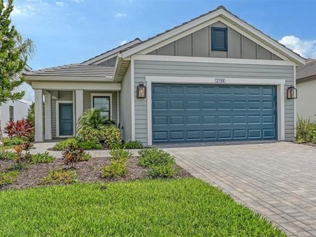 2154 Bamboo Palm Cv, Bradenton, FL 34212