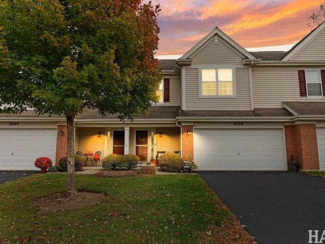 2154 Daybreak Dr, Lake in the Hills, IL 60156