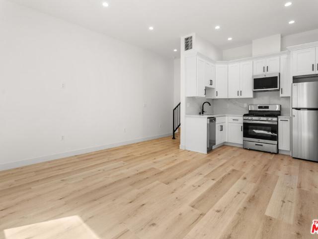 2154 Patricia Ave, Los Angeles, CA 90025 | MLS #26669 | Compass