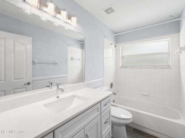 2154 Softwind Trl W, Jacksonville, FL 32224