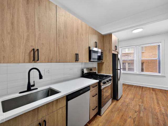 2154 W Arthur Avenue # 2