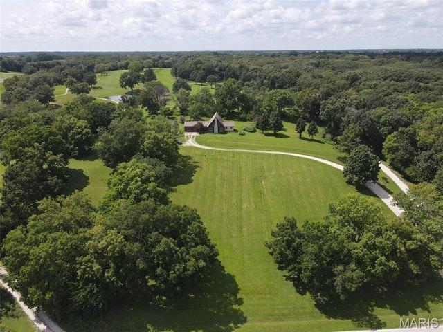 21553 State Highway B, Canton, MO 63435