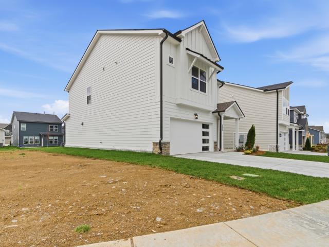 2155 Mackinac Bend