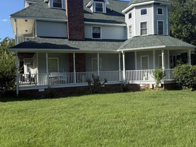 2155 Oak Knob Rd, Lafayette, TN 37083